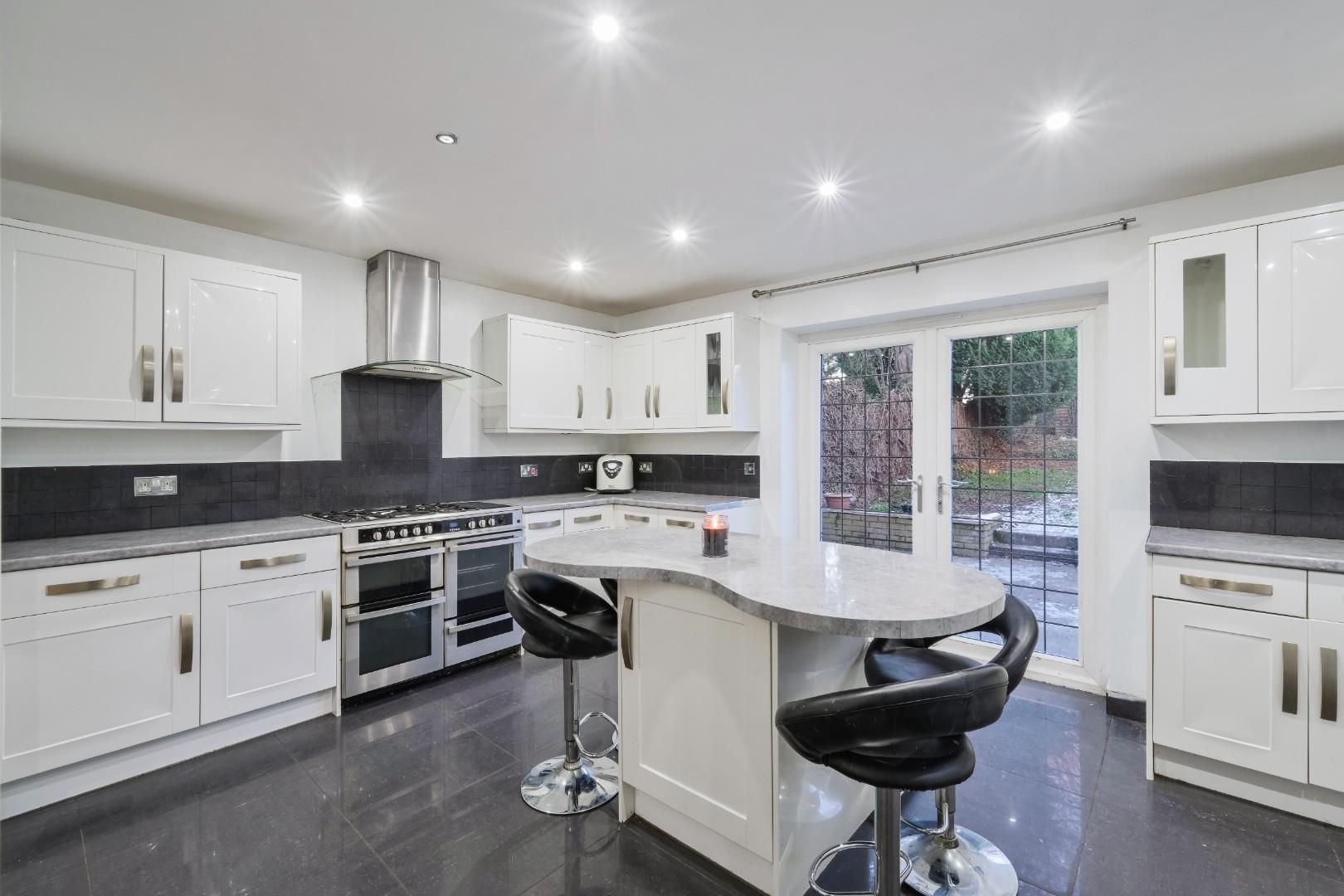 Reigate Road, Epsom | The Personal Agent